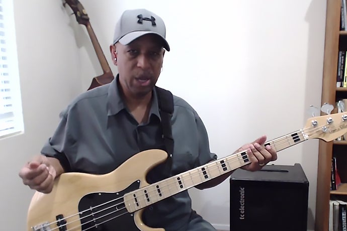 How to Connect Chords with Half Steps | Elixir® Strings